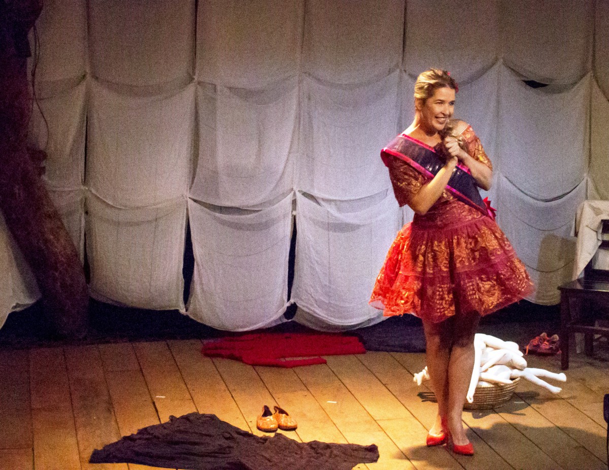 Um grito a favor das mulheres – Desmontando Bonecas Quebradas – REVISTA LITERATURA