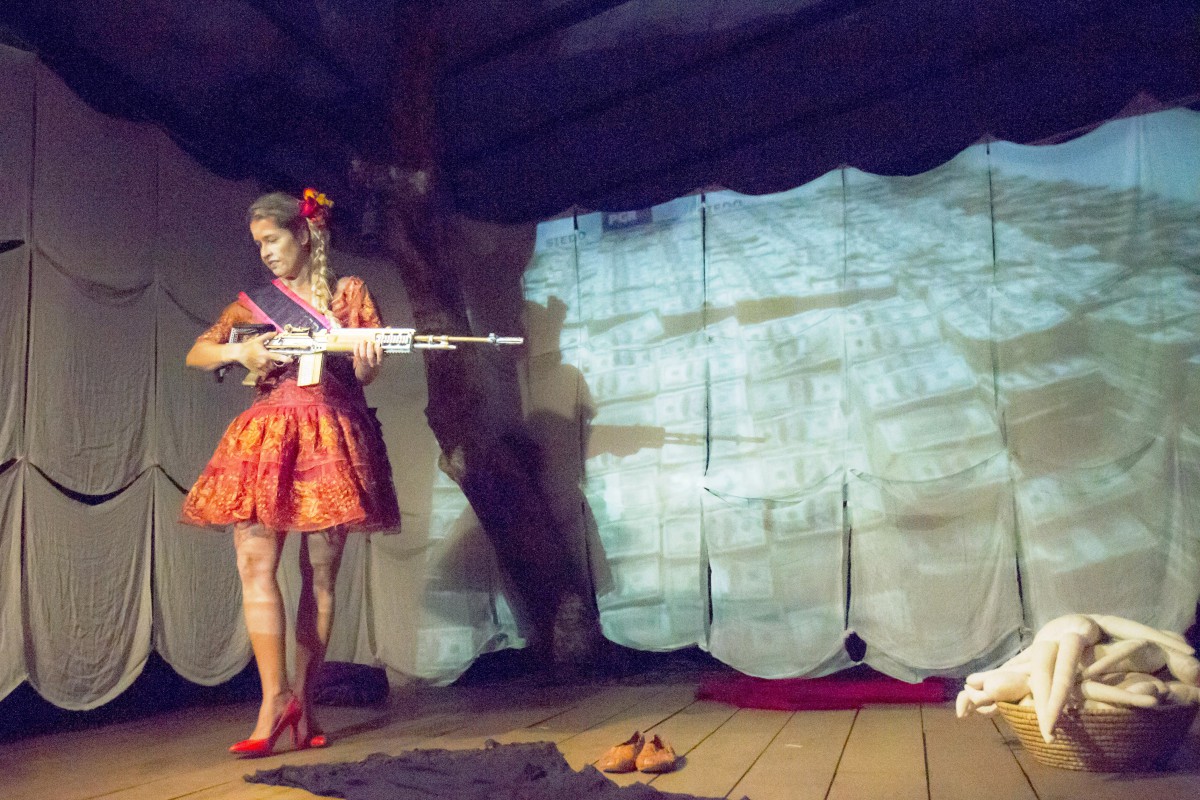 Um grito a favor das mulheres – Desmontando Bonecas Quebradas – REVISTA ...